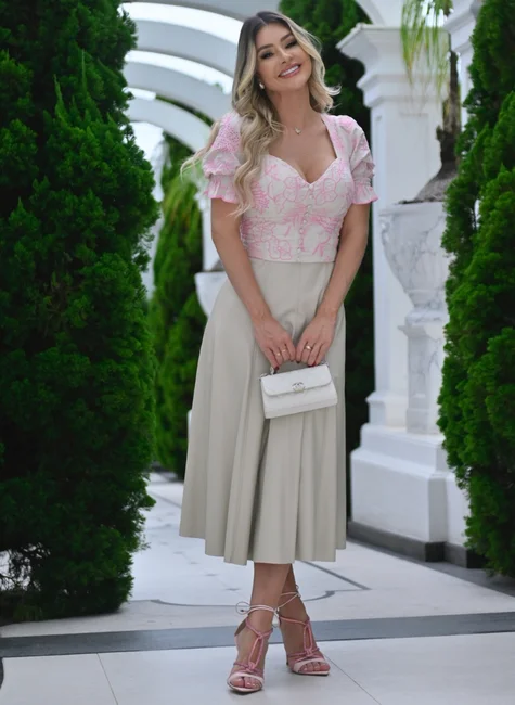 Roupas de Linho Femininas: 5 Benefícios e 4 Dicas - Agua De Rosas